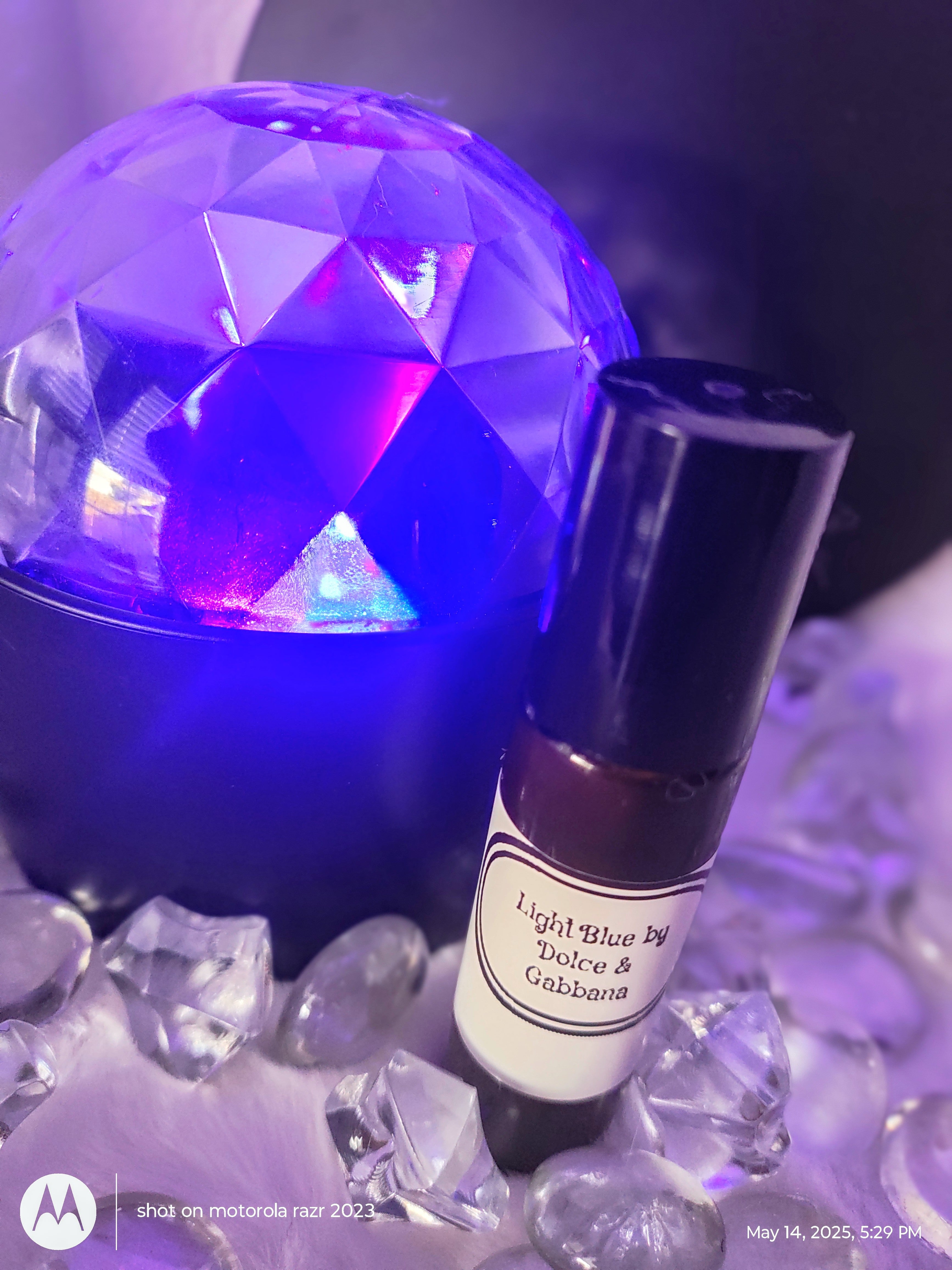 Blue Dust scented body oil Inspired by Dolce & Gabbana Light Blue ...